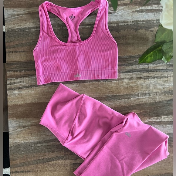 ALO Yoga | Other | Alo Yoga Paradise Pink Set | Poshmark